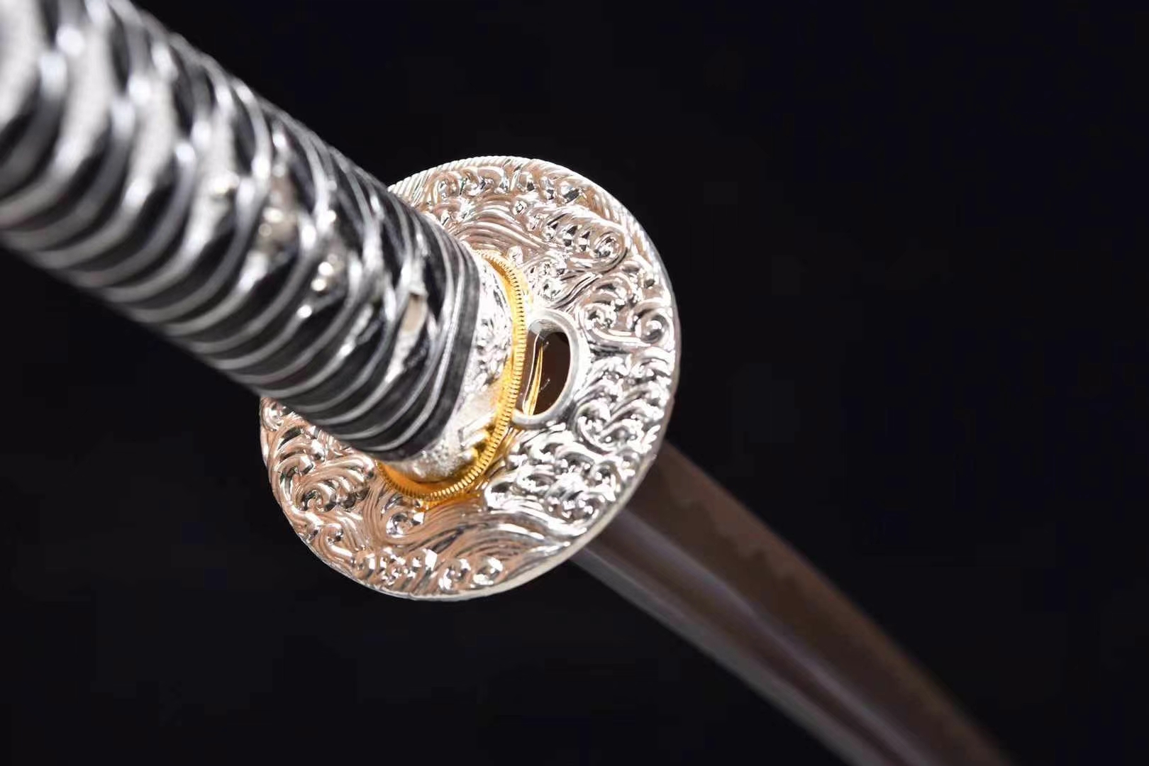 High-Performance Cosmetic Polishing Samurai Sword