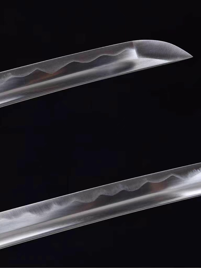 High-Performance Cosmetic Polishing Samurai Sword